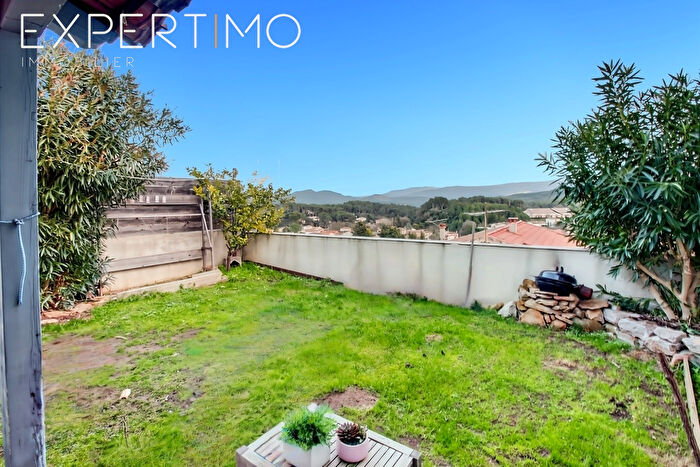 Maison à vendre - Saint-Savournin - 4 pièces - 3 chambres