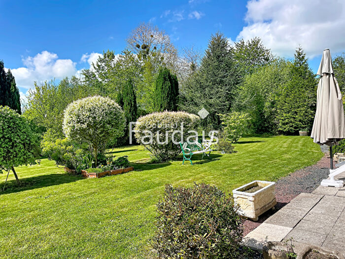 Maison 6 pièces à Cerisy-la-Salle, à vendre