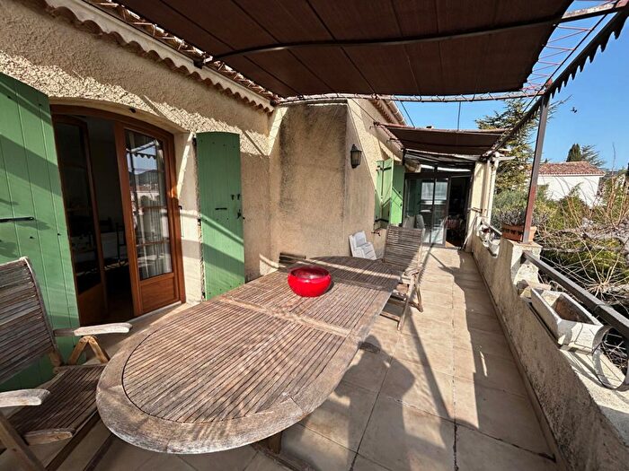 Maison à vendre - Plan-de-Cuques - 6 pièces - 3 chambres