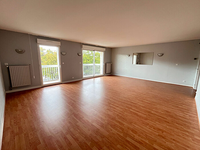 Maison 3 pièces à vendre à Châtellerault, Centre-ville