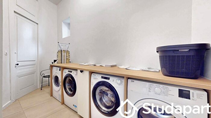 Appartement à louer - Ainay, Lyon ème arrondissement - 1 pièce - 1 chambre