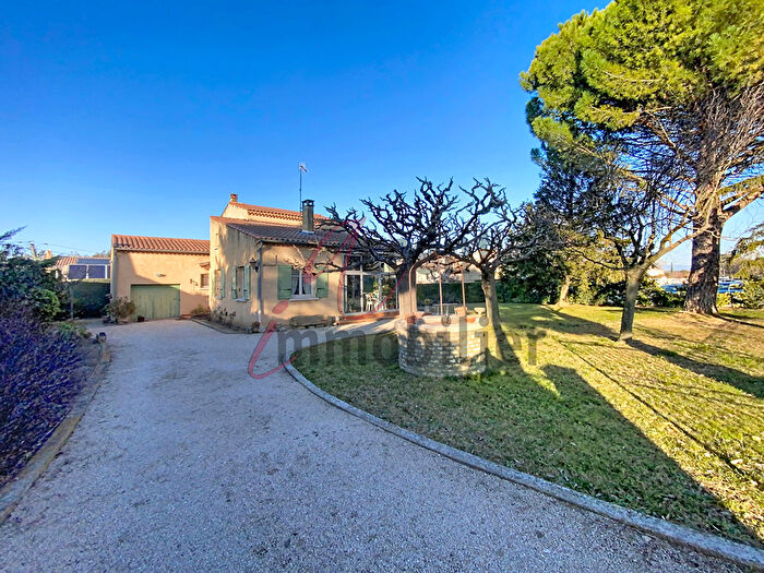 Maison à vendre - Robion - 5 pièces - 4 chambres