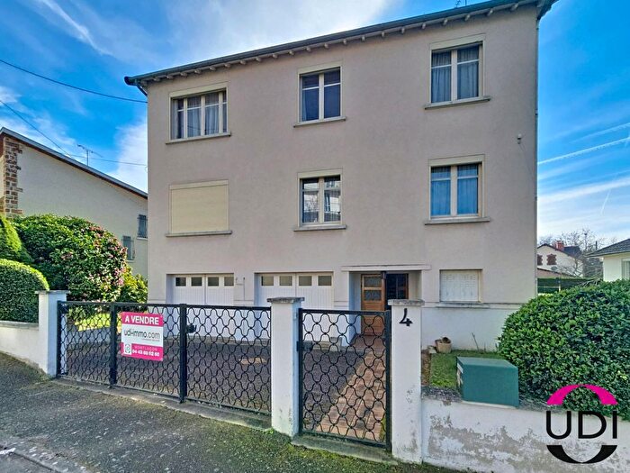 Maison à vendre - Montluçon, Croix Blanche, Diénat - 6 pièces - 4 chambres