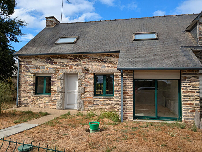 Maison 4 pièces à Tréal, à vendre