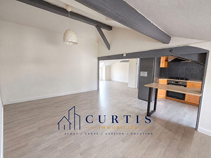 Saint-Chamond - Appartement 3 pièces à louer