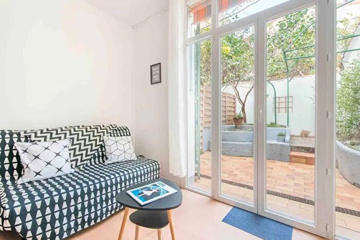 Appartement à louer - La Blancarde, Marseille ème - 1 pièce