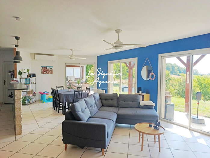 Maison à vendre - Bazens - 5 pièces - 4 chambres