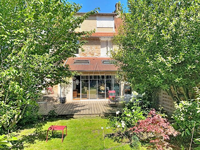 Maison 8 pièces à vendre - Le Chesnay, Saint-Antoine de Padoue