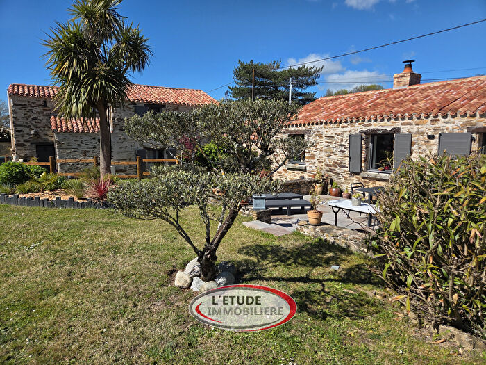 Maison à vendre - Sainte-Pazanne - 6 pièces - 3 chambres