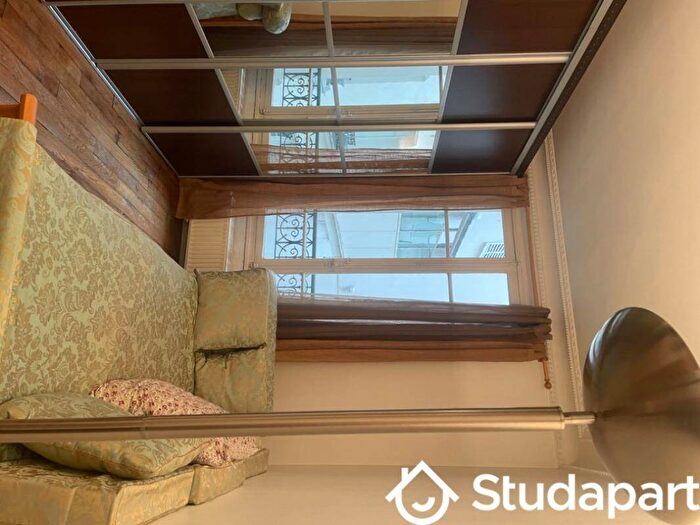 Appartement à louer - Val de Grace, Paris ème arrondissement - 1 pièce - 1 chambre