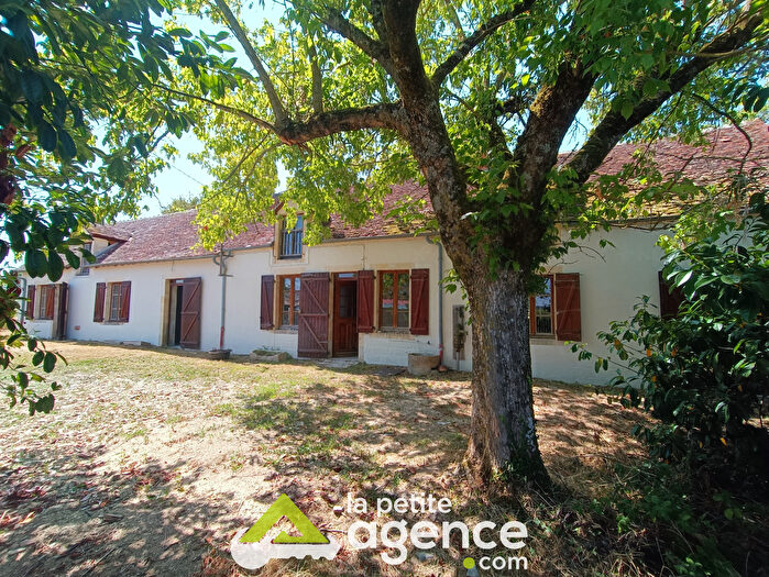 Maison 5 pièces à vendre à Cornusse