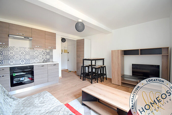 Appartement à louer - Bourg-en-Bresse, Centre, Brou, Baudières - 2 pièces - 1 chambre