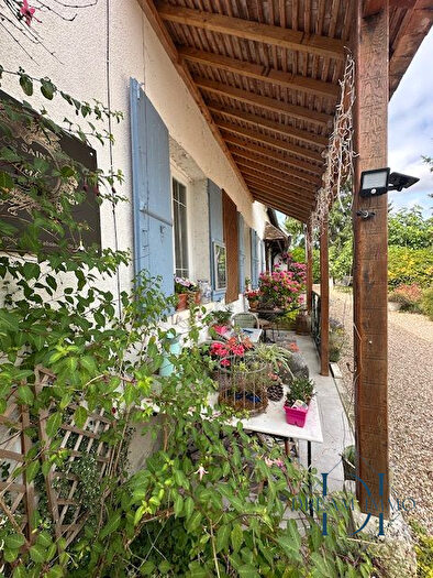 Maison à vendre - Tourny - 13 pièces - 8 chambres