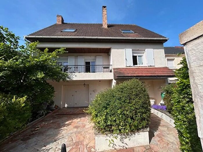 Maison 7 pièces à vendre à Pontault-Combault, Mairie, Rouxel