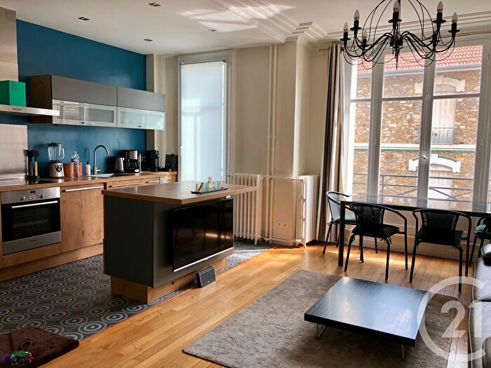 Bourg-la-Reine, Lakanal - Appartement 3 pièces à louer