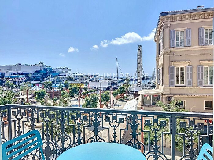 Appartement à vendre - Cannes, Centre-ville - 2 pièces - 1 chambre