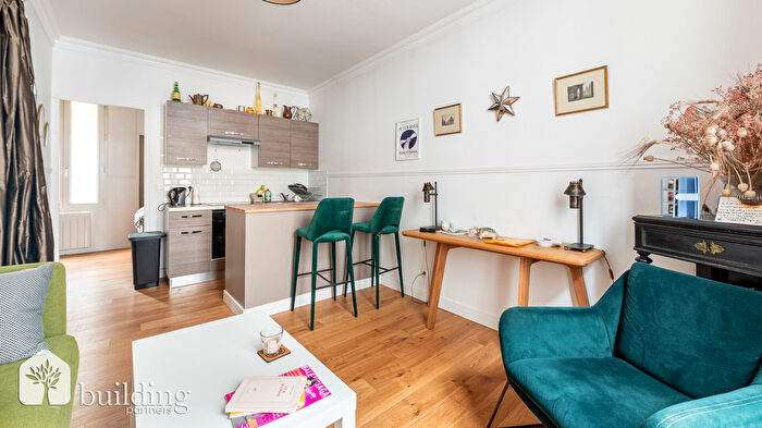 Appartement 2 pièces à Levallois-Perret, Trézel, à vendre