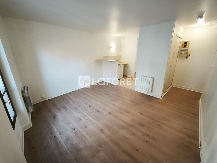 Appartement à vendre - Mantes-la-Jolie, Centre-ville - 1 pièce