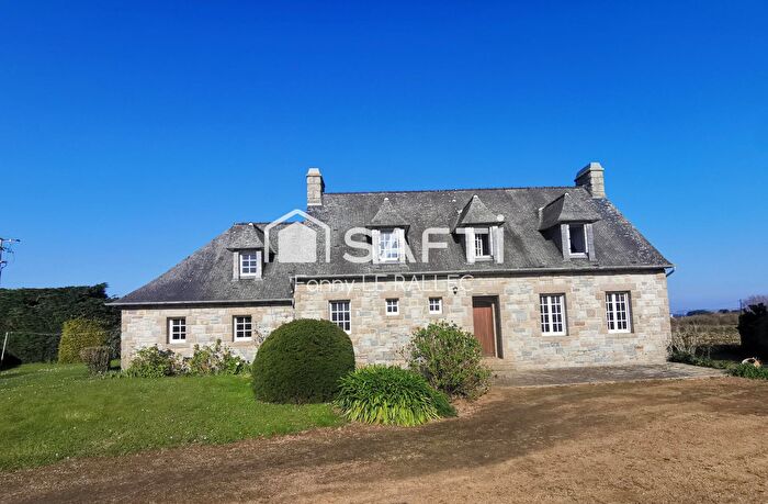 Maison 6 pièces à Plougrescant, à vendre