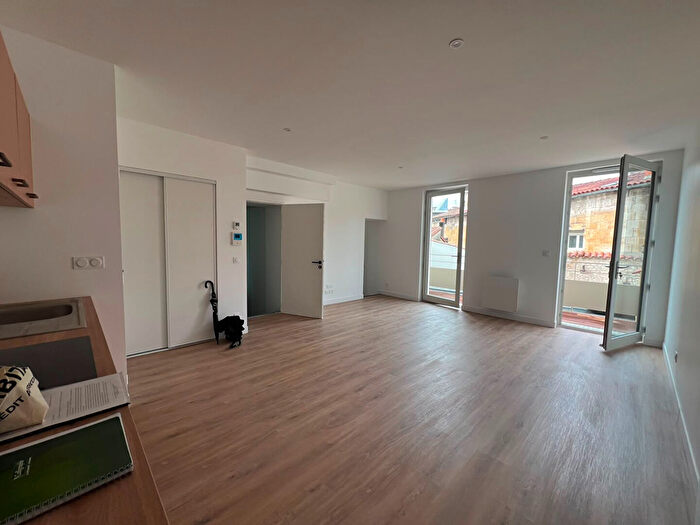 Niort, Centre-ville : Appartement 2 pièces à louer