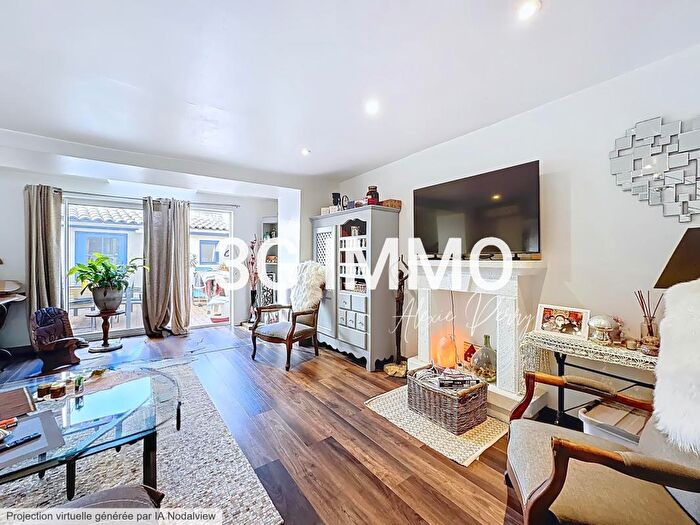 Maison à vendre - Vias, Ville - 5 pièces - 4 chambres