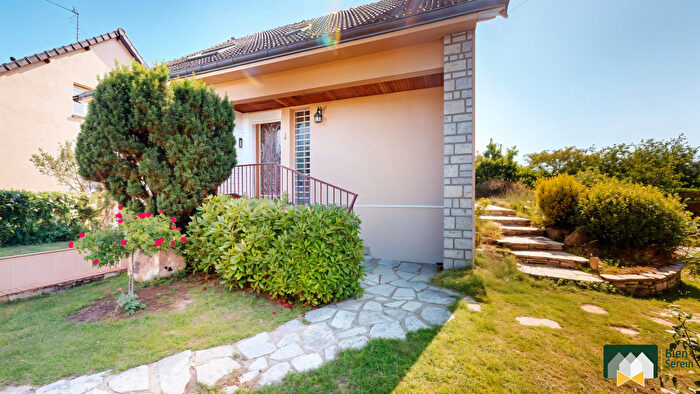 Maison à vendre - Luisant - 4 pièces - 3 chambres