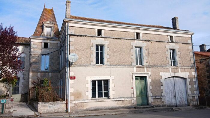 Palluaud - Maison 6 pièces à vendre