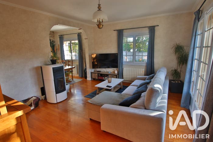 Maison 6 pièces à vendre à Cannes-Écluse