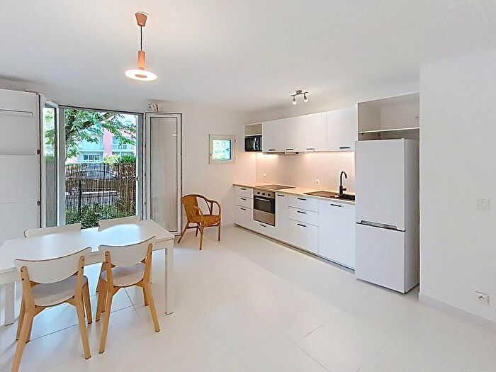 Appartement à vendre - Castanet-Tolosan - 2 pièces - 1 chambre