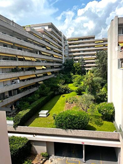 Appartement 2 pièces à Nice, Saint-Sylvestre, à louer