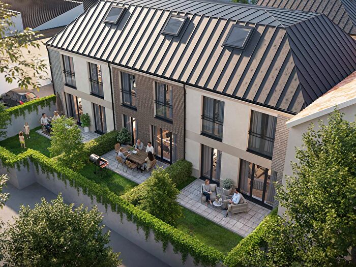 Maison 4 pièces à Colombes, Agent Sarre, à vendre