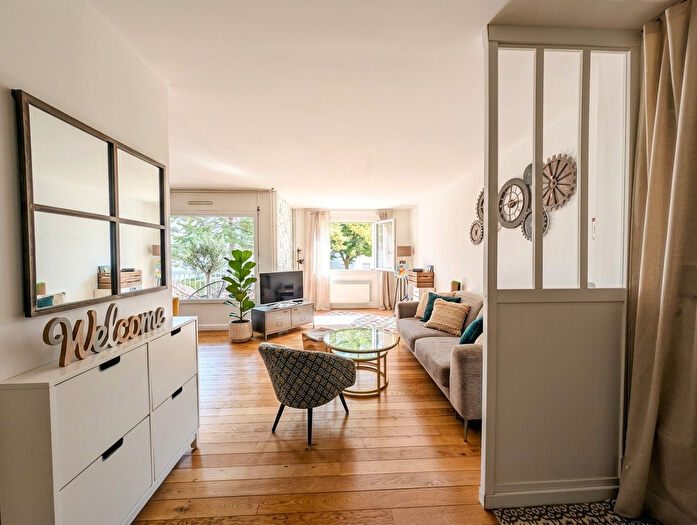Appartement 5 pièces à Seynod, Centre-ville, à vendre