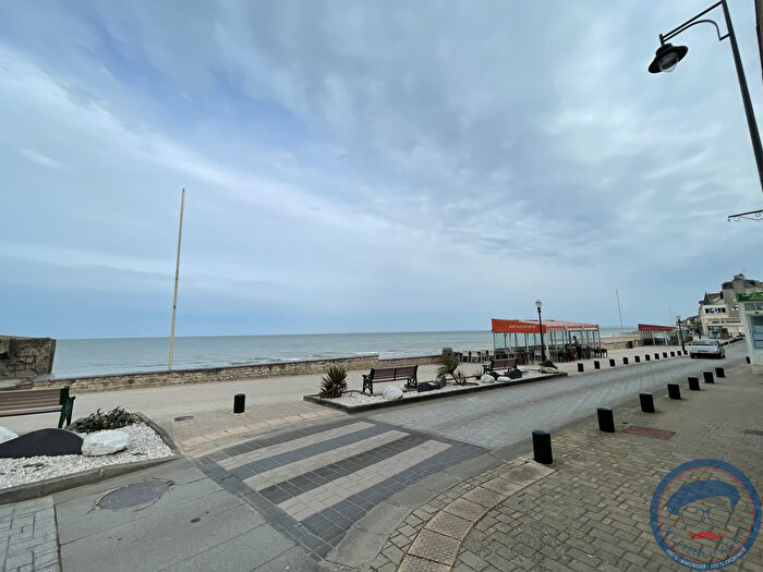 Appartement à vendre - Saint-Aubin-sur-Mer - 2 pièces - 1 chambre