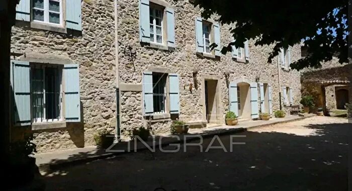 Maisons à vendre et appartements à louer - 1