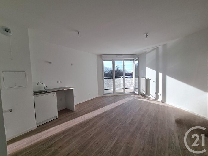 Appartement à louer - Savigny-le-Temple, Plessis la Forêt - 3 pièces - 2 chambres