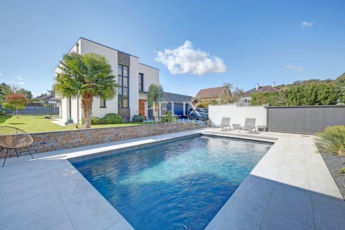 Maison 9 pièces à vendre - Orgeval