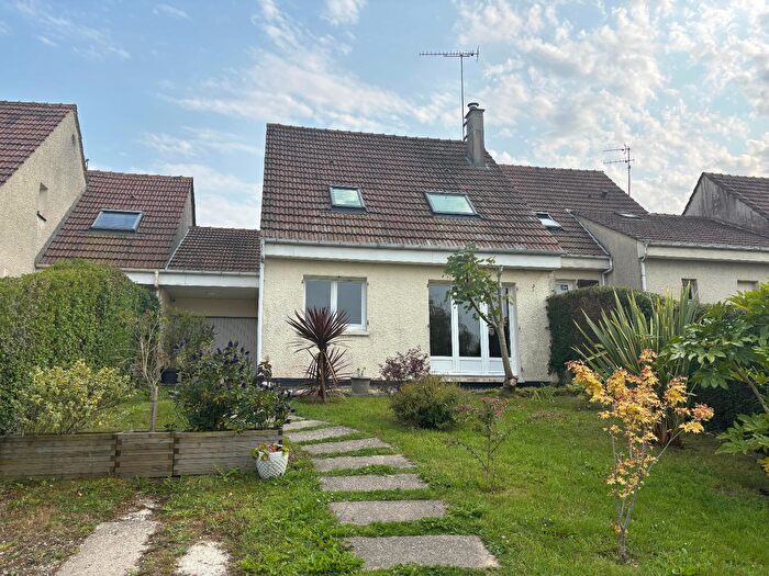 Maison à louer - Cherbourg-Octeville, Ouest - 3 pièces - 2 chambres