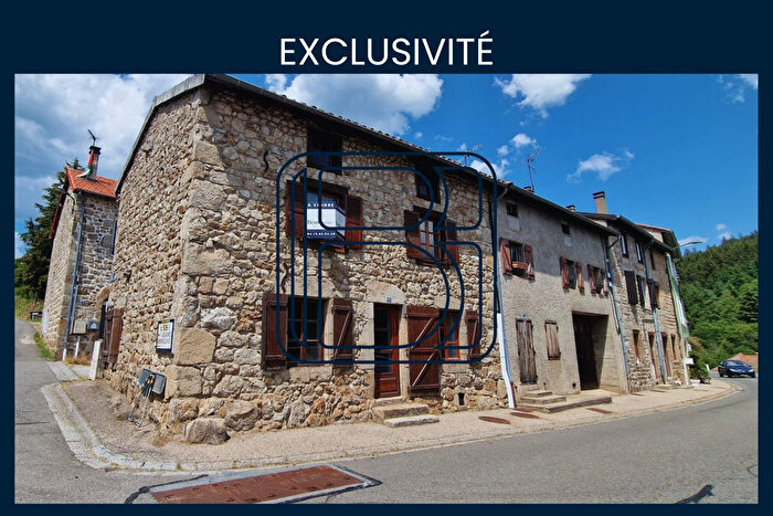 Saint-Anthème : Maison 4 pièces à vendre