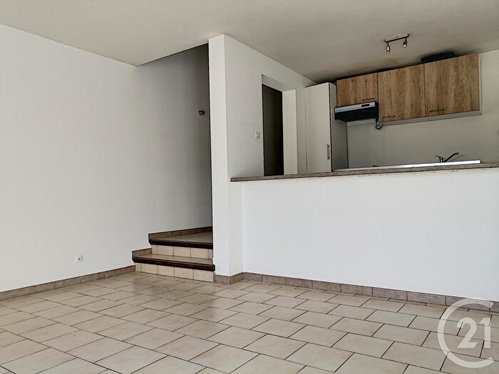 Appartement à louer - Perpignan, Porte dEspagne - 3 pièces - 2 chambres