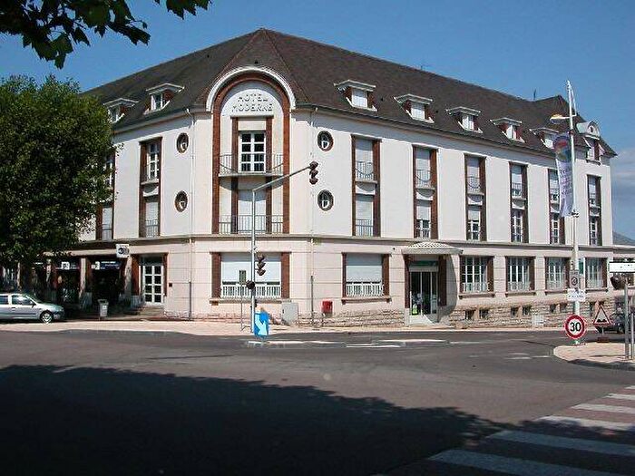 Parc la Verrerie-Le Guide, Le Creusot : Appartement 1 pièce à louer