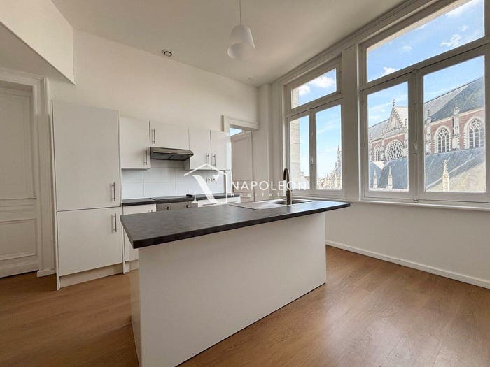 Appartement 3 pièces à louer à Centre Ville-Fin de la Guerre, Tourcoing