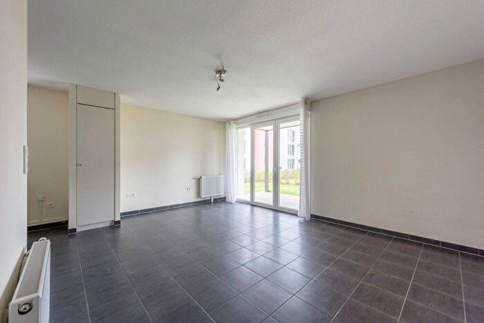 Bel Air, Florimont, Colmar : Appartement 3 pièces à louer
