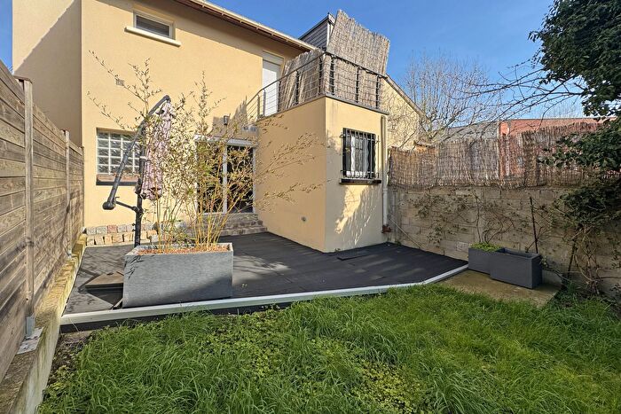 Maison à vendre - Montreuil, Villiers, Barbusse - 5 pièces - 3 chambres