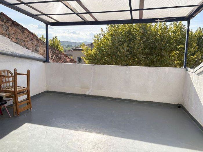 Le Val - Appartement 2 pièces à louer