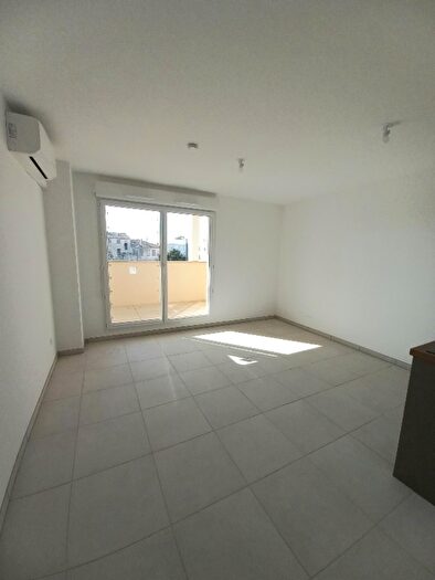 Appartement 1 pièce à louer - Monteux