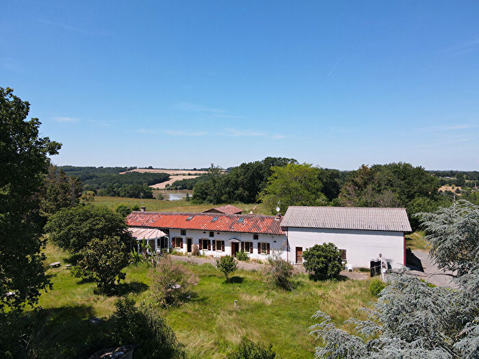 Maison 7 pièces à vendre à Sainte-Foy-de-Peyrolières
