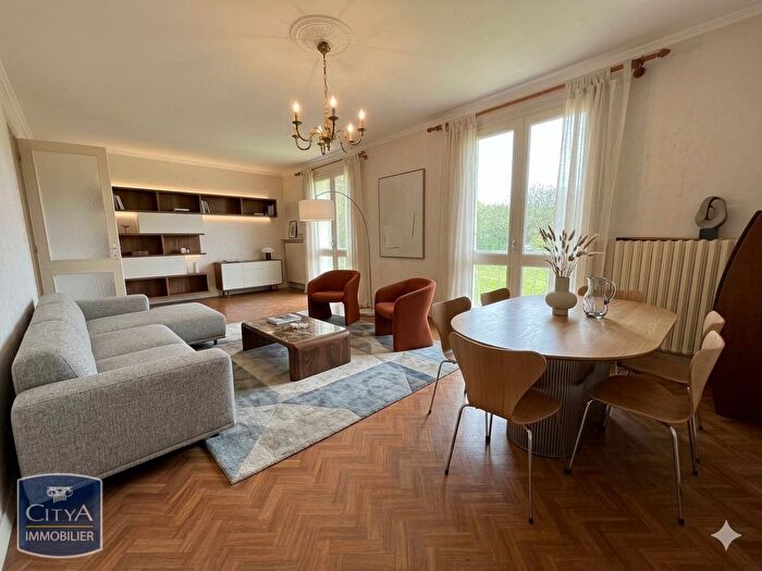 Maison 6 pièces à vendre - Saintes, La Gare, Sébastien de Brouard, La Fenêtre