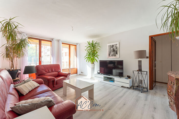 Appartement à vendre - Aubagne, Passons, Verdun - 3 pièces - 2 chambres