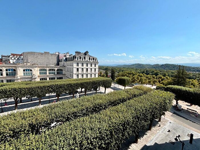 Appartement 4 pièces à vendre à Pau, Centre-ville