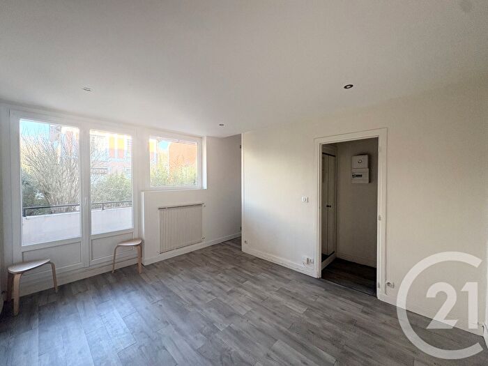 Appartement à louer - Antony, Croix de Berny - 1 pièce